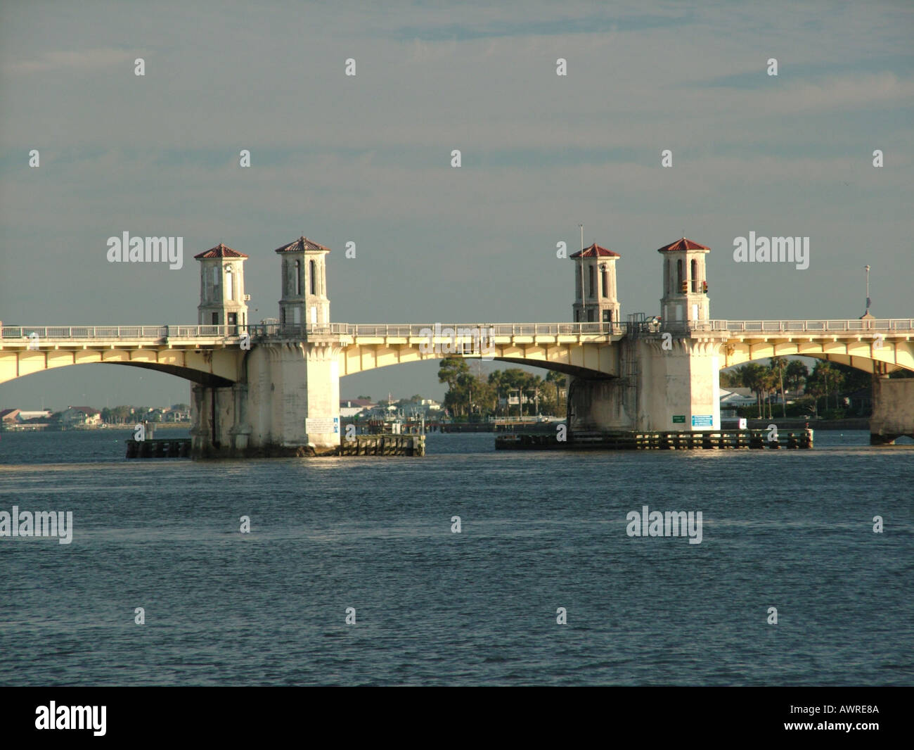 St augustine bridge of lions hi-res stock photography and images - Alamy
