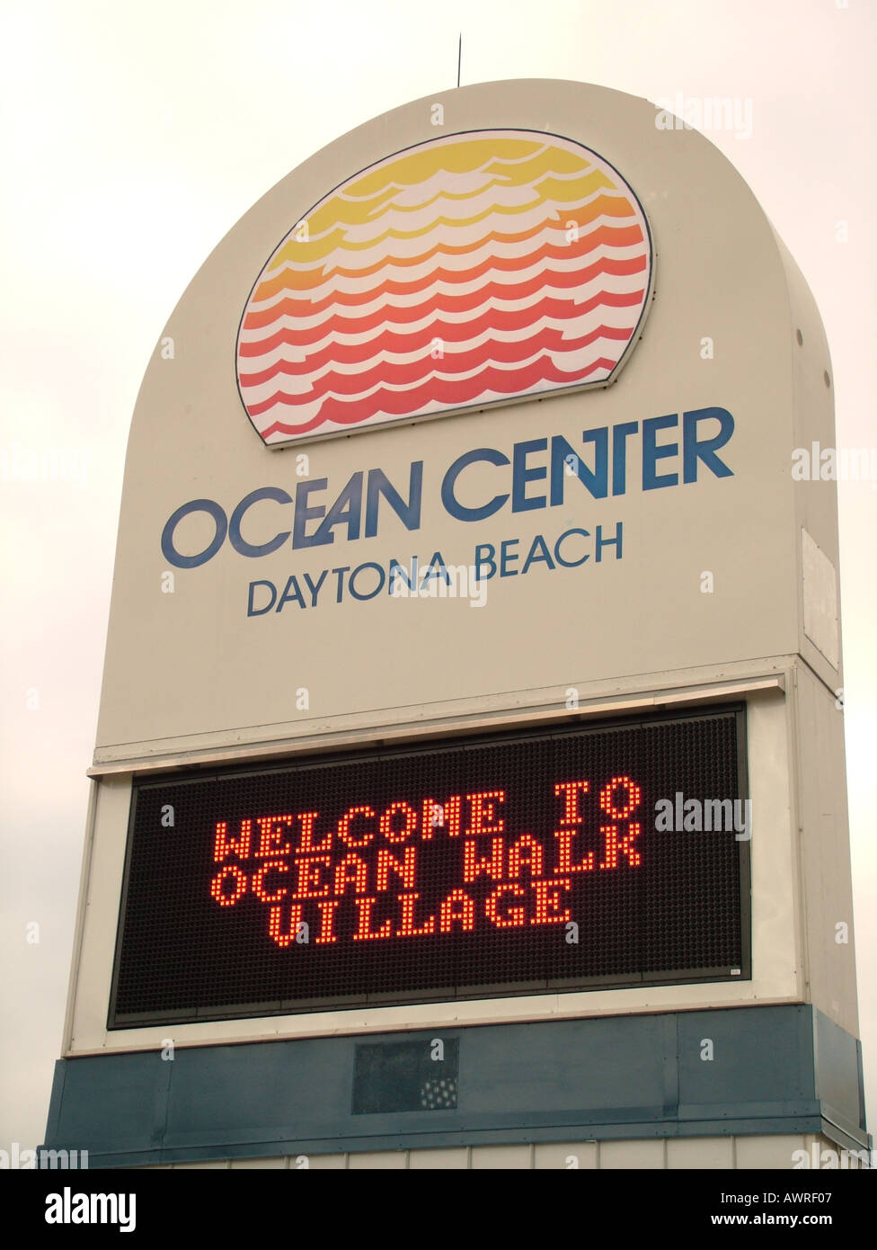Ocean center daytona beach hi-res stock photography and images - Alamy