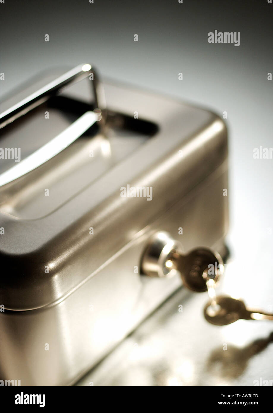Safety box and keys, close-up Stock Photo - Alamy