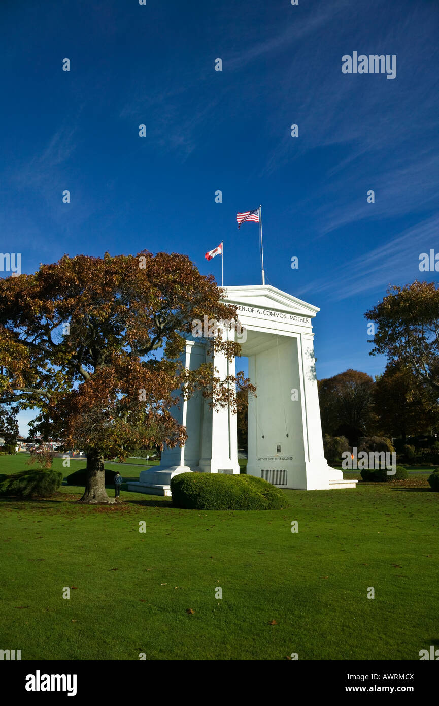 Peace arch canada united states border hi-res stock photography and ...