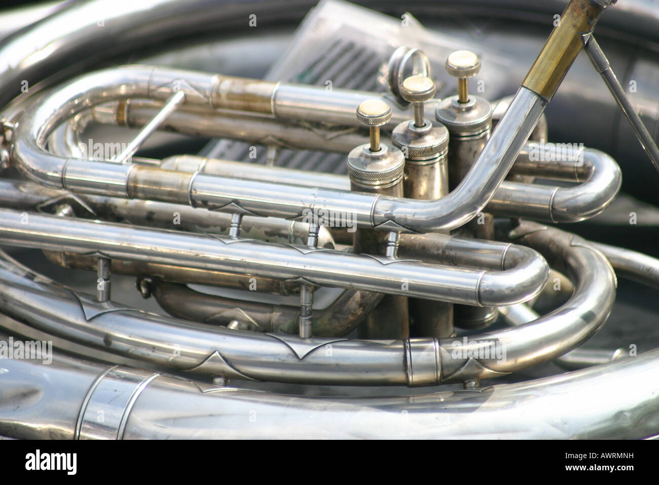 Horn musical instrument hi-res stock photography and images - Alamy