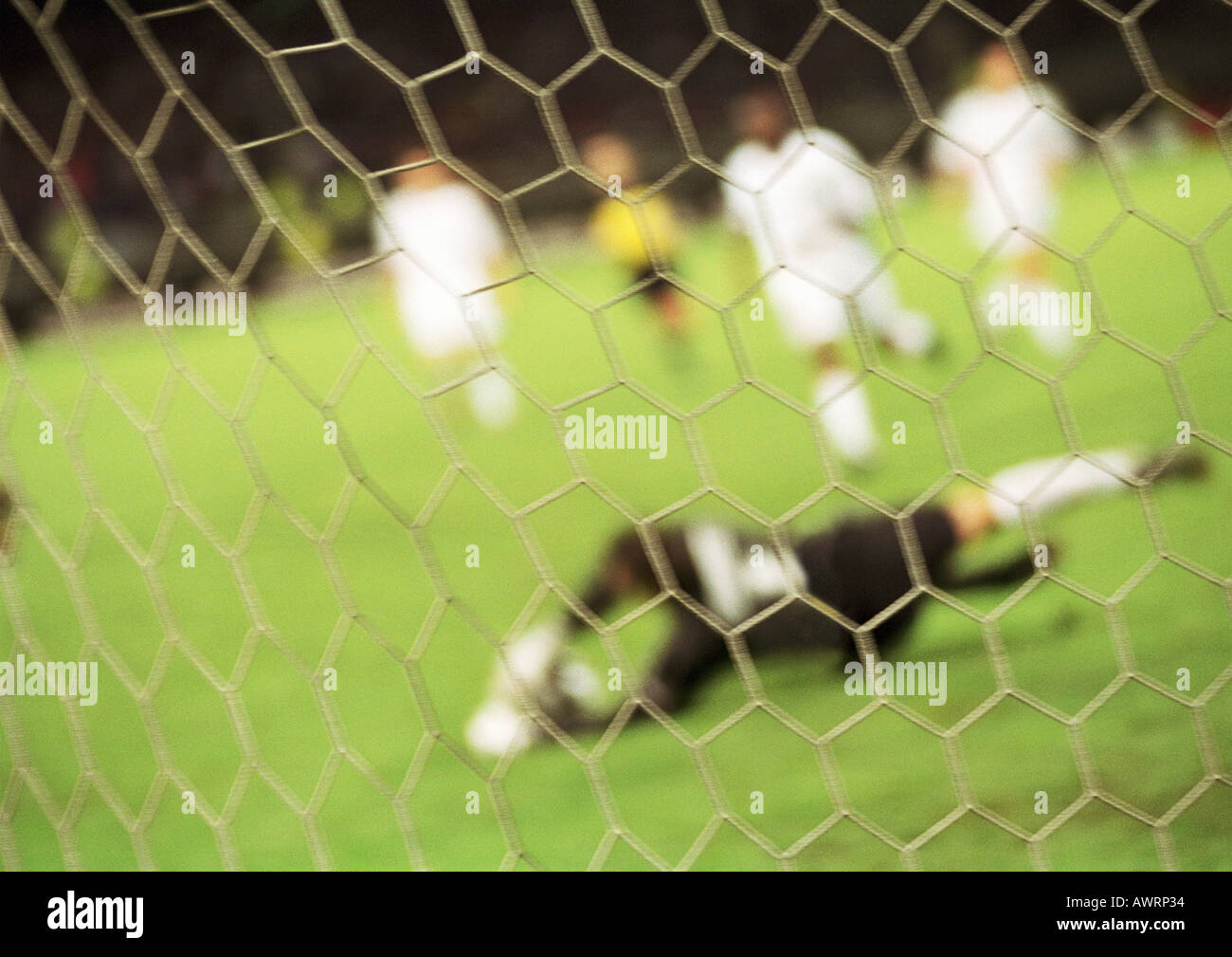 Soccer goal keeper defending hi-res stock photography and images - Alamy