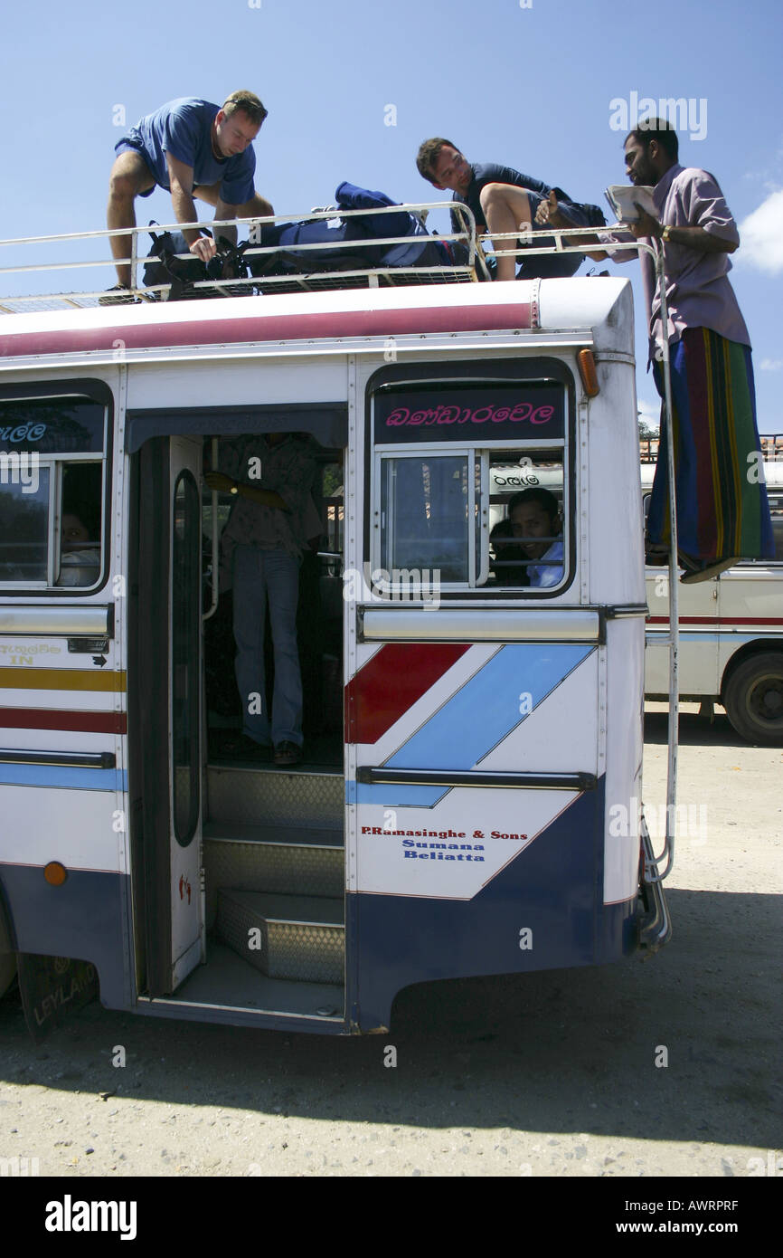 Bus loading hi-res stock photography and images - Alamy