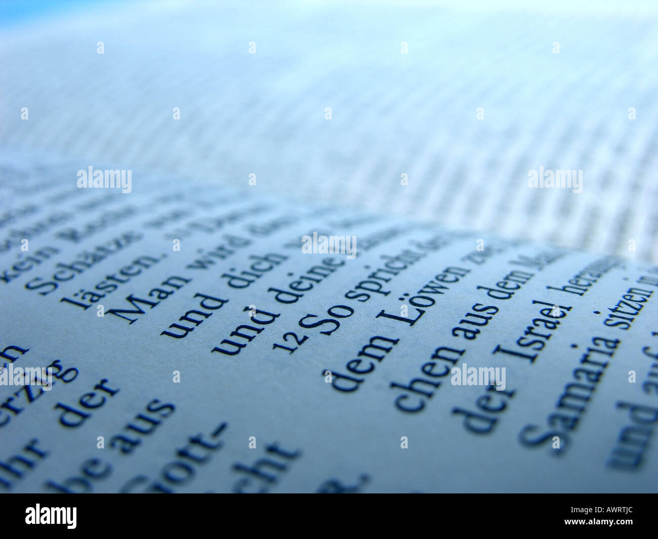 Bible opened holy close hi-res stock photography and images - Alamy