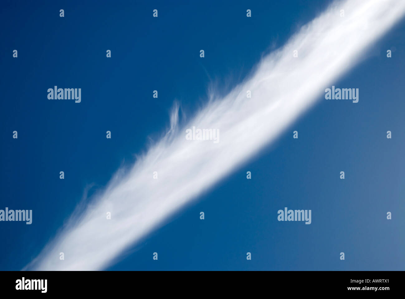 Jet Airplane Contrail Up-close Stock Photo - Alamy