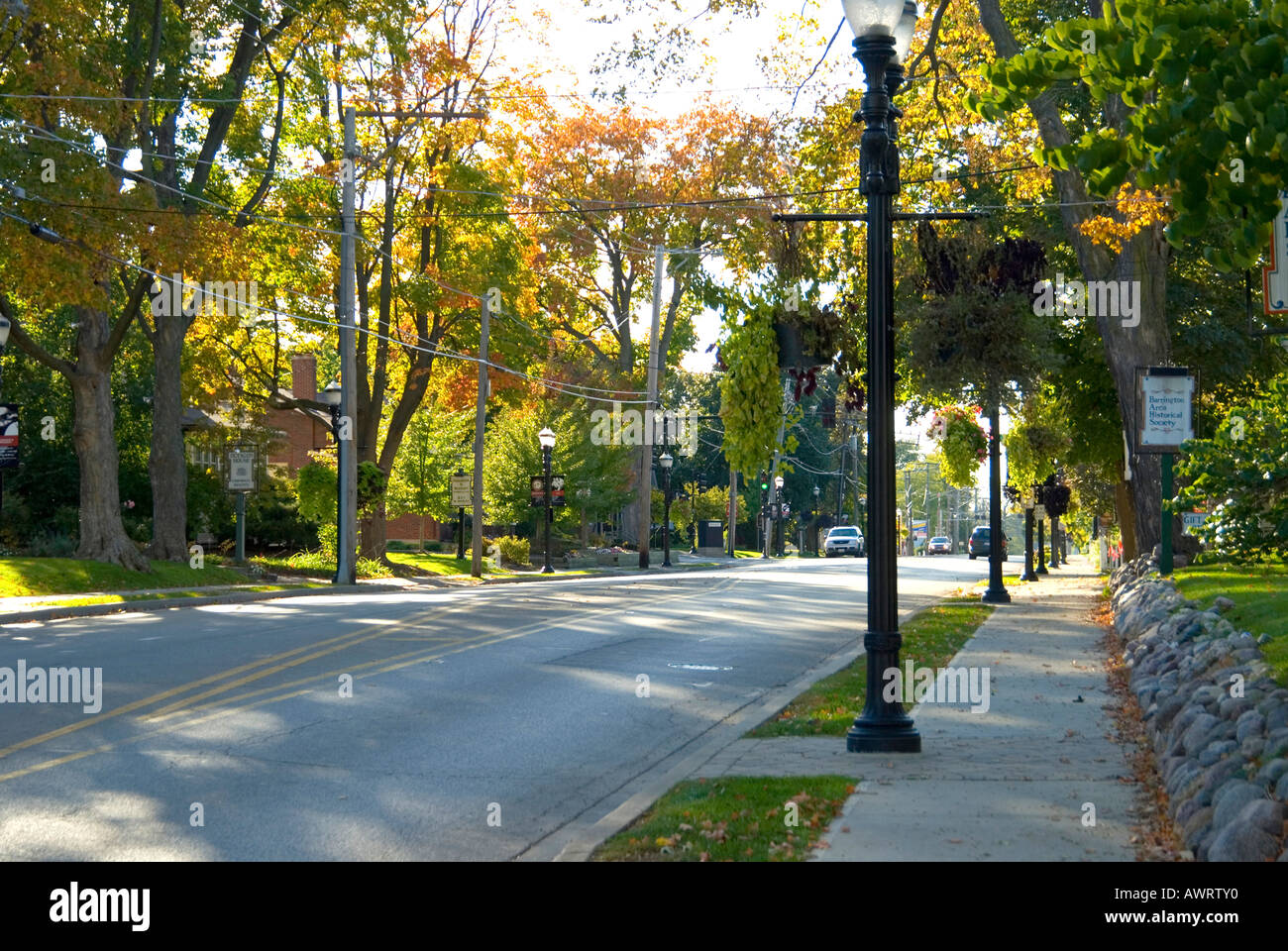 Main street fall trees hi-res stock photography and images - Alamy