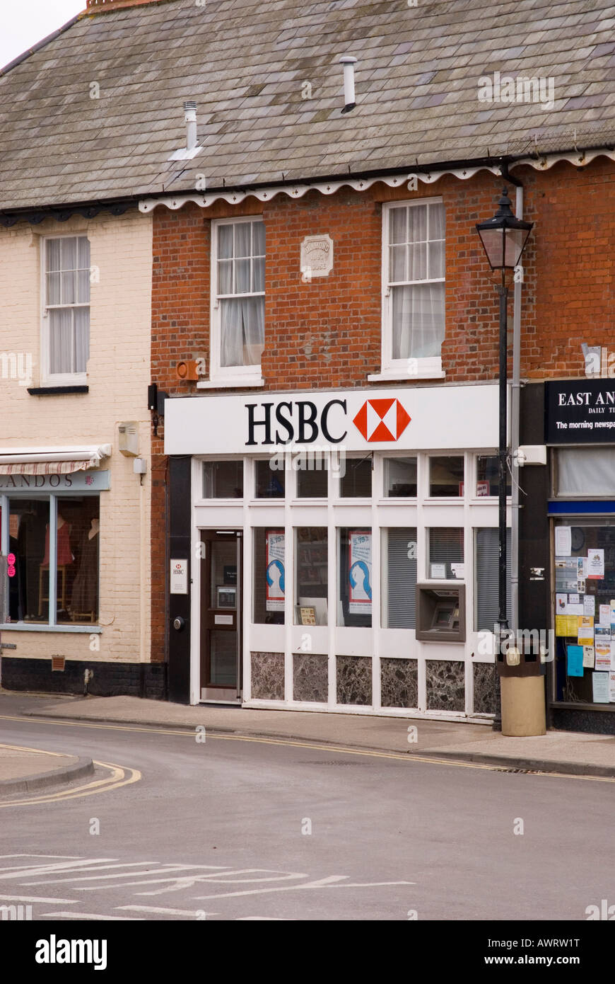 Hsbc banks hi-res stock photography and images - Alamy