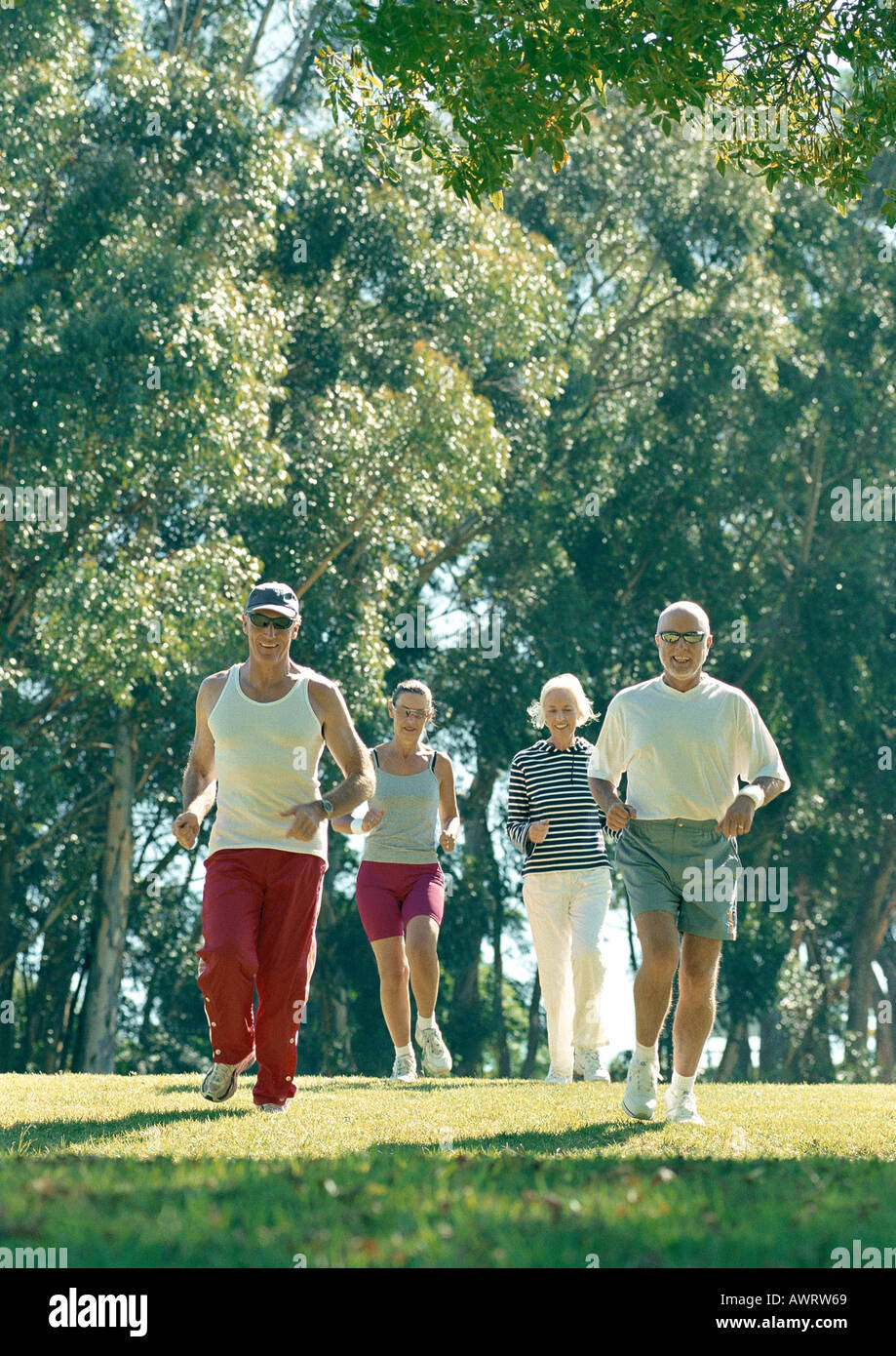 Elderly joggers hi-res stock photography and images - Alamy