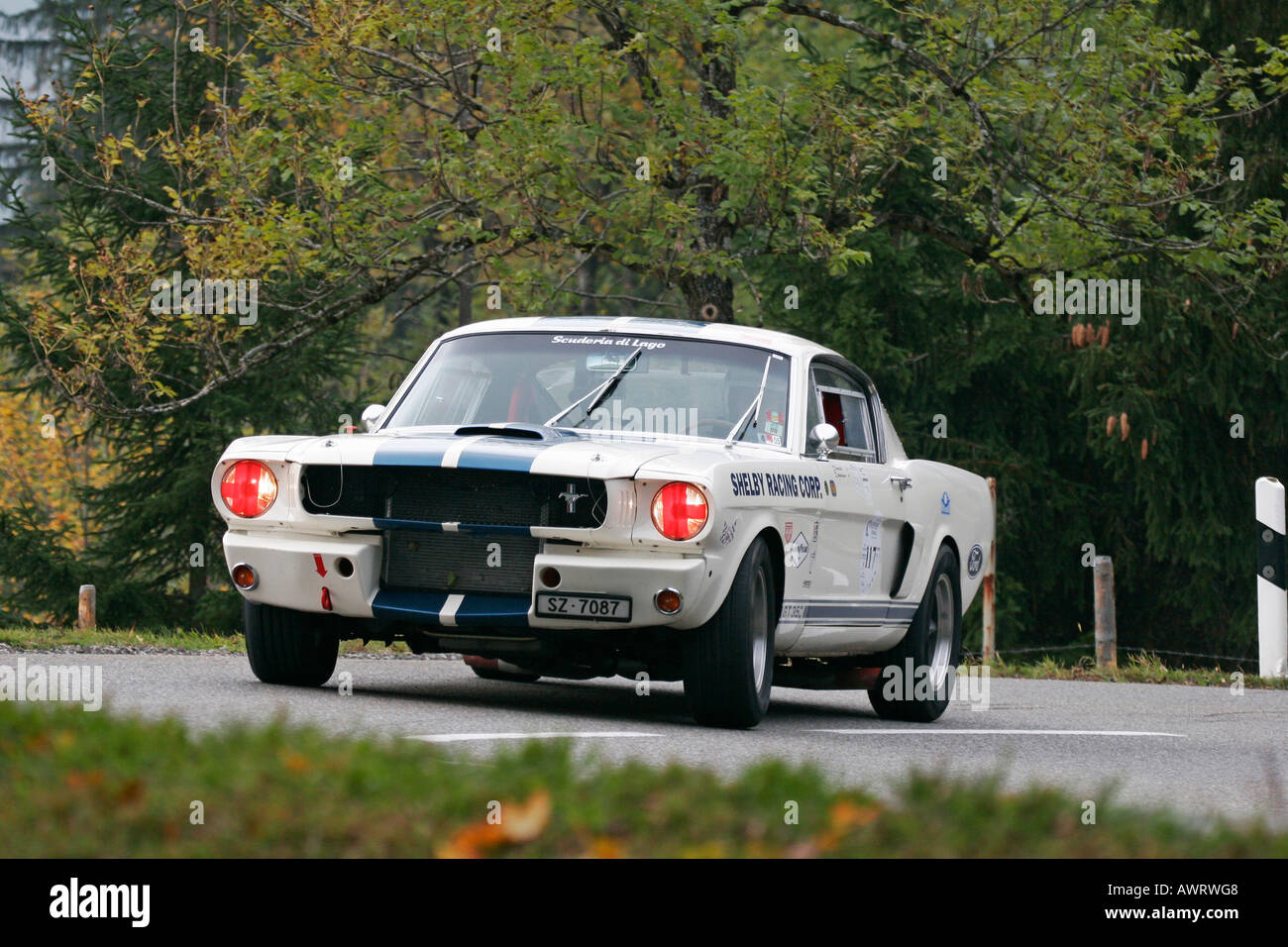 1965 mustang race car hi-res stock photography and images - Alamy