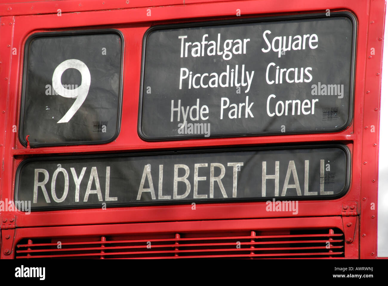 Bus destination hi-res stock photography and images - Alamy