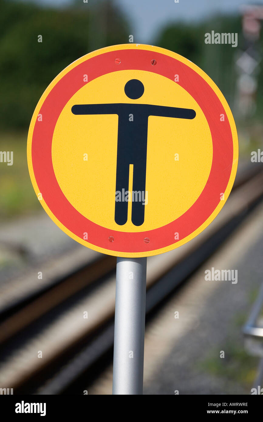Sign - Stop, no passage Stock Photo - Alamy
