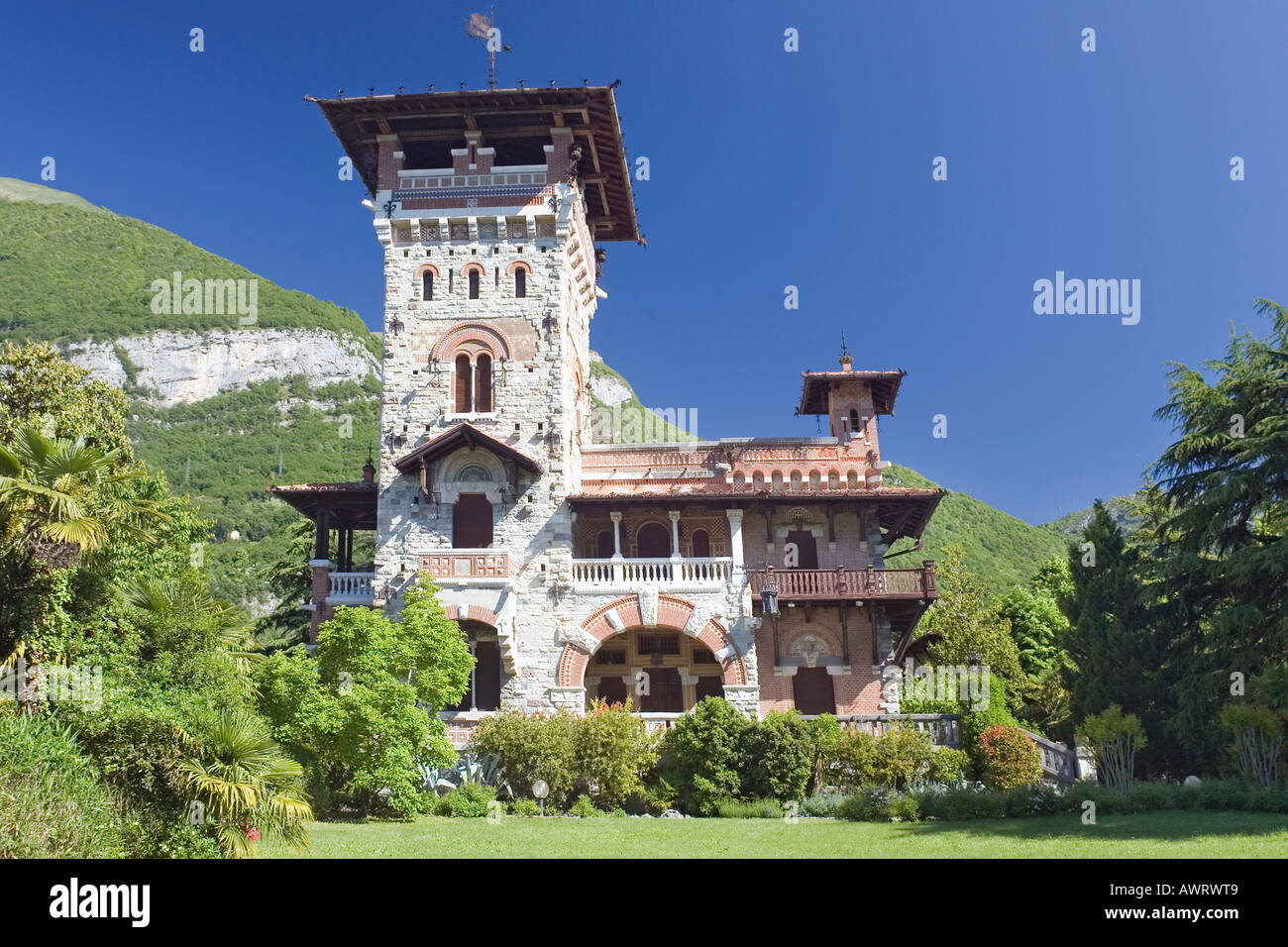 Lenno italy hi-res stock photography and images - Alamy