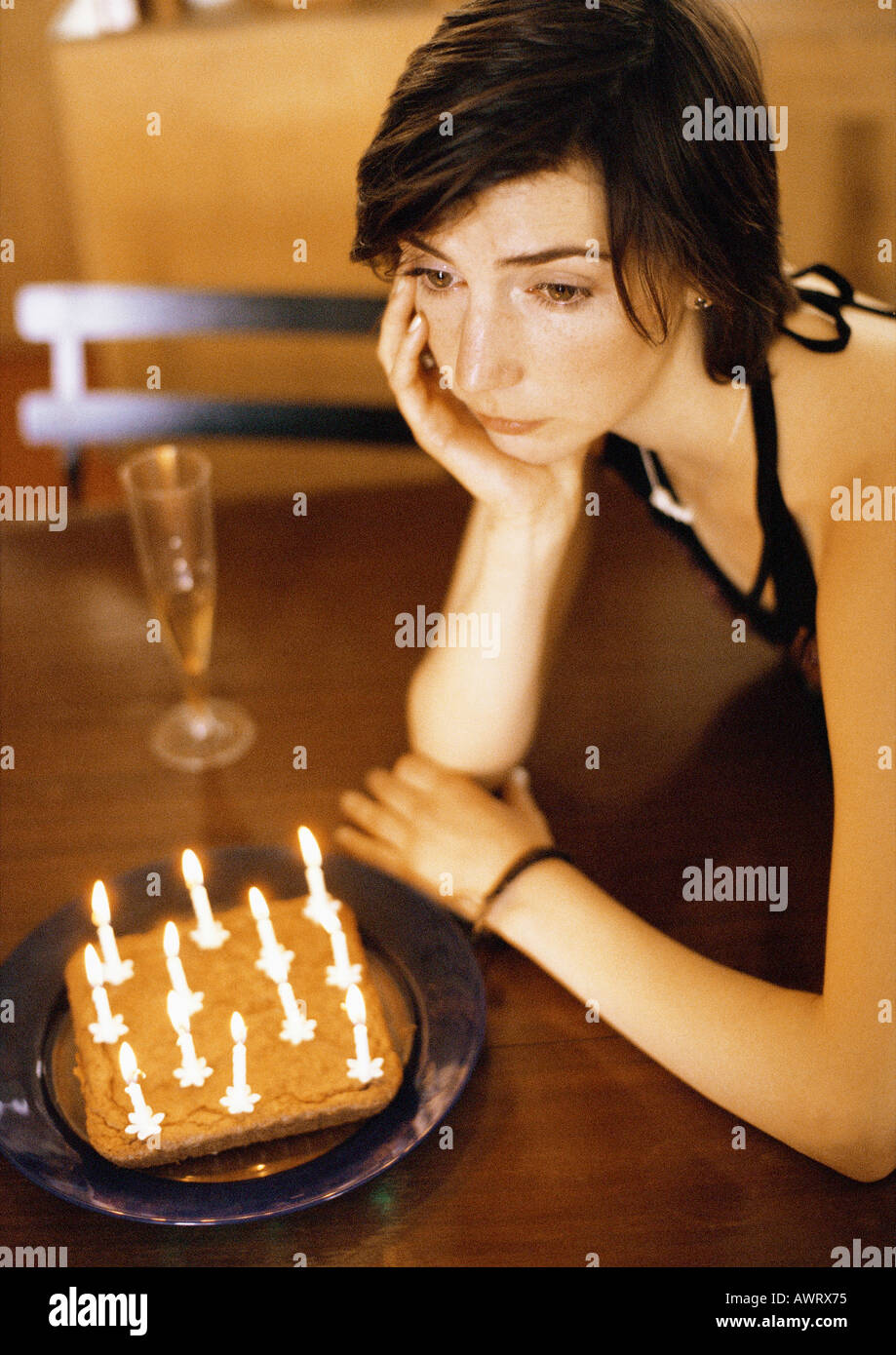 Birthday cakes elevated view hi-res stock photography and images - Alamy