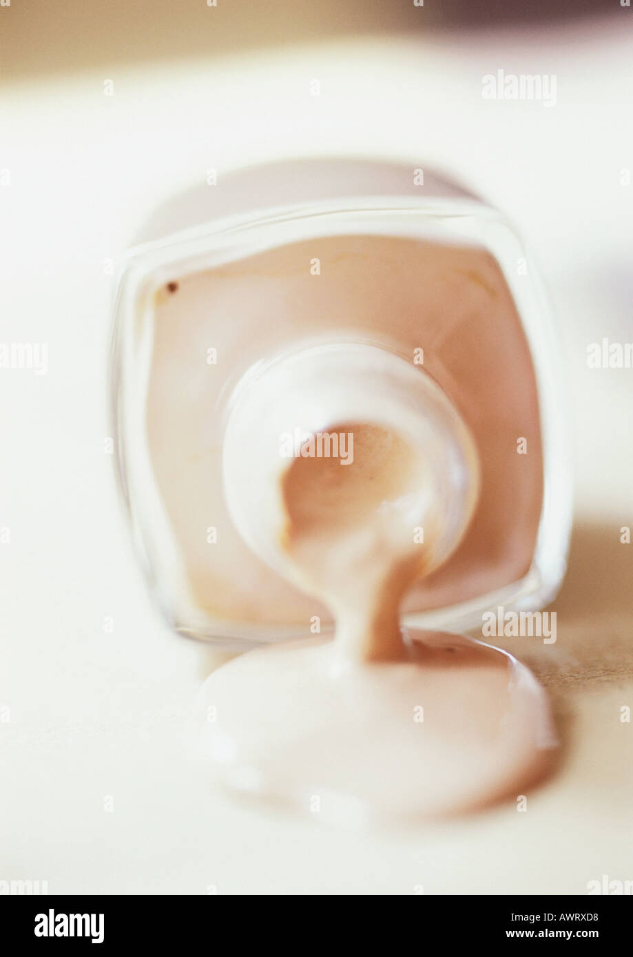 Moisturiser spill hi-res stock photography and images - Alamy