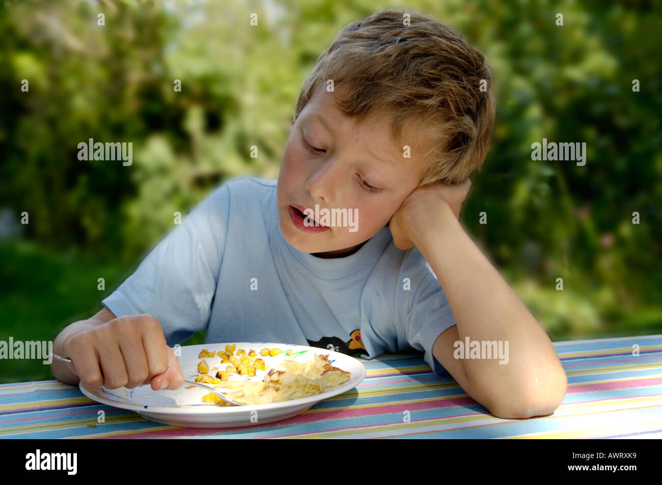 Bored at the lunch hi-res stock photography and images - Alamy
