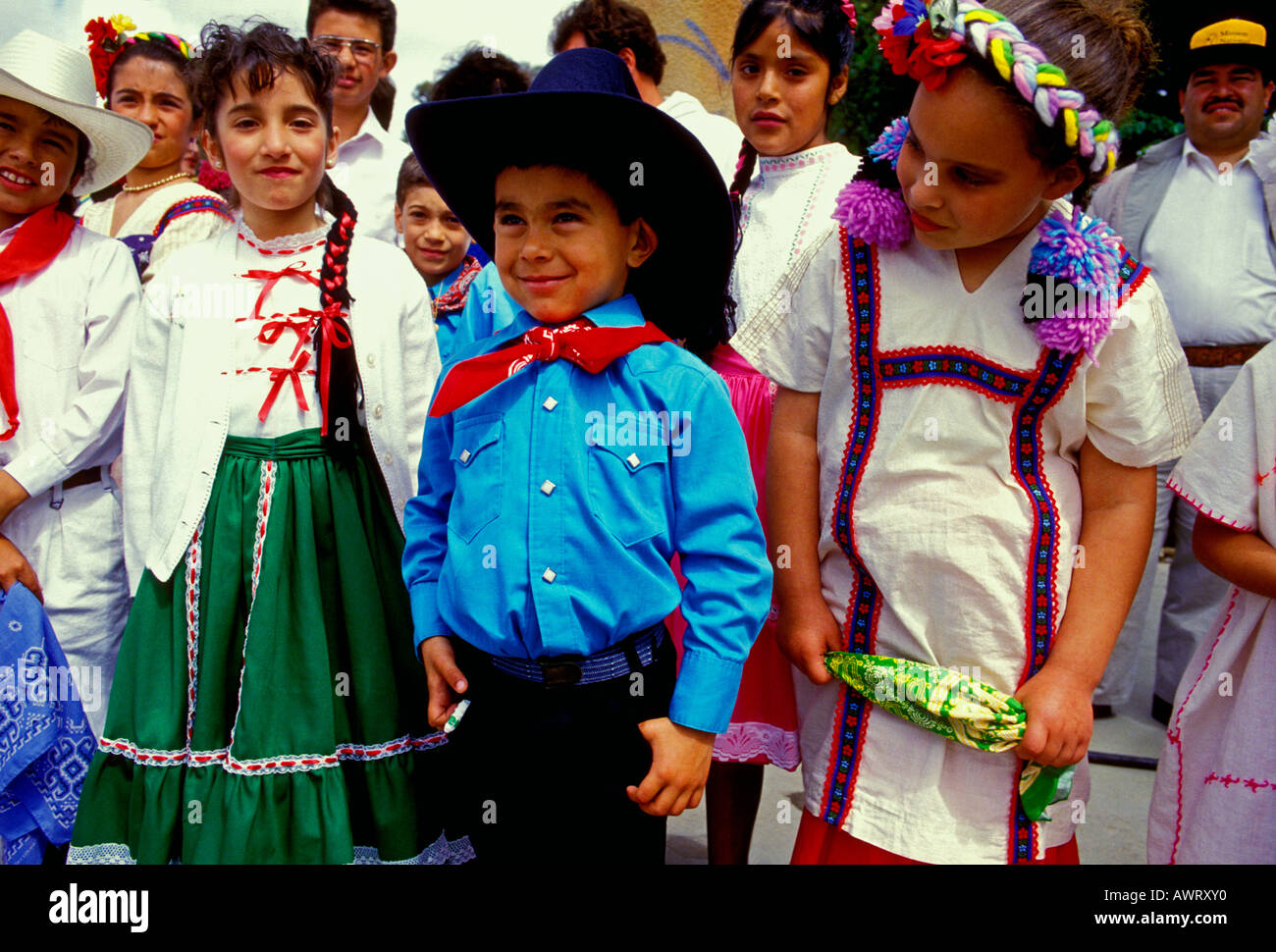 Chicana hi-res stock photography and images - Alamy