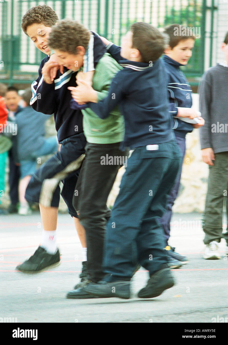 Primary school boys fighting hi-res stock photography and images - Alamy