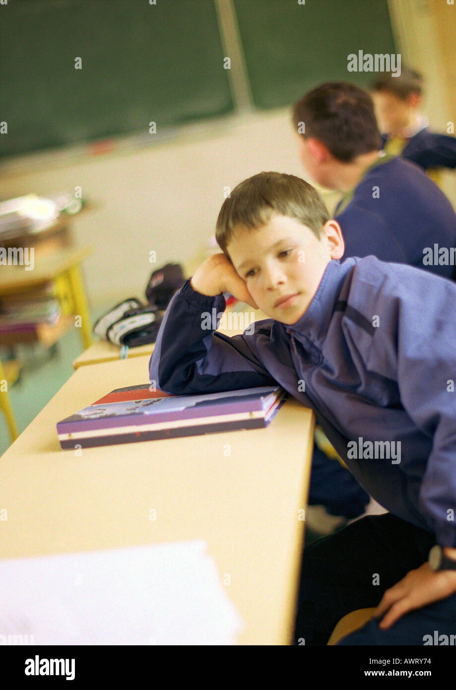 Distracted child classroom hi-res stock photography and images - Alamy
