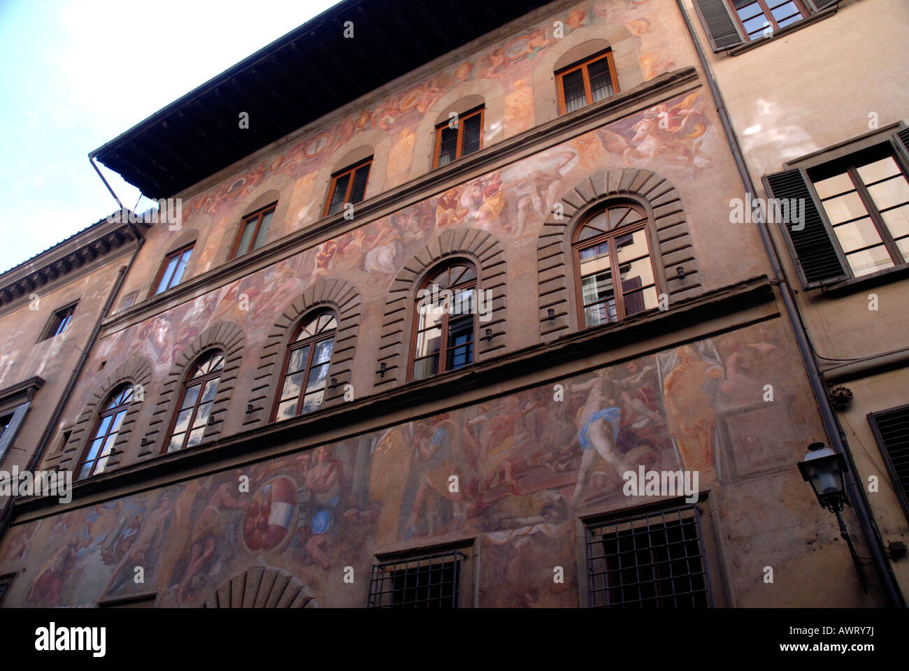 Decorated building in Florence, Tuscany, Italy Stock Photo - Alamy