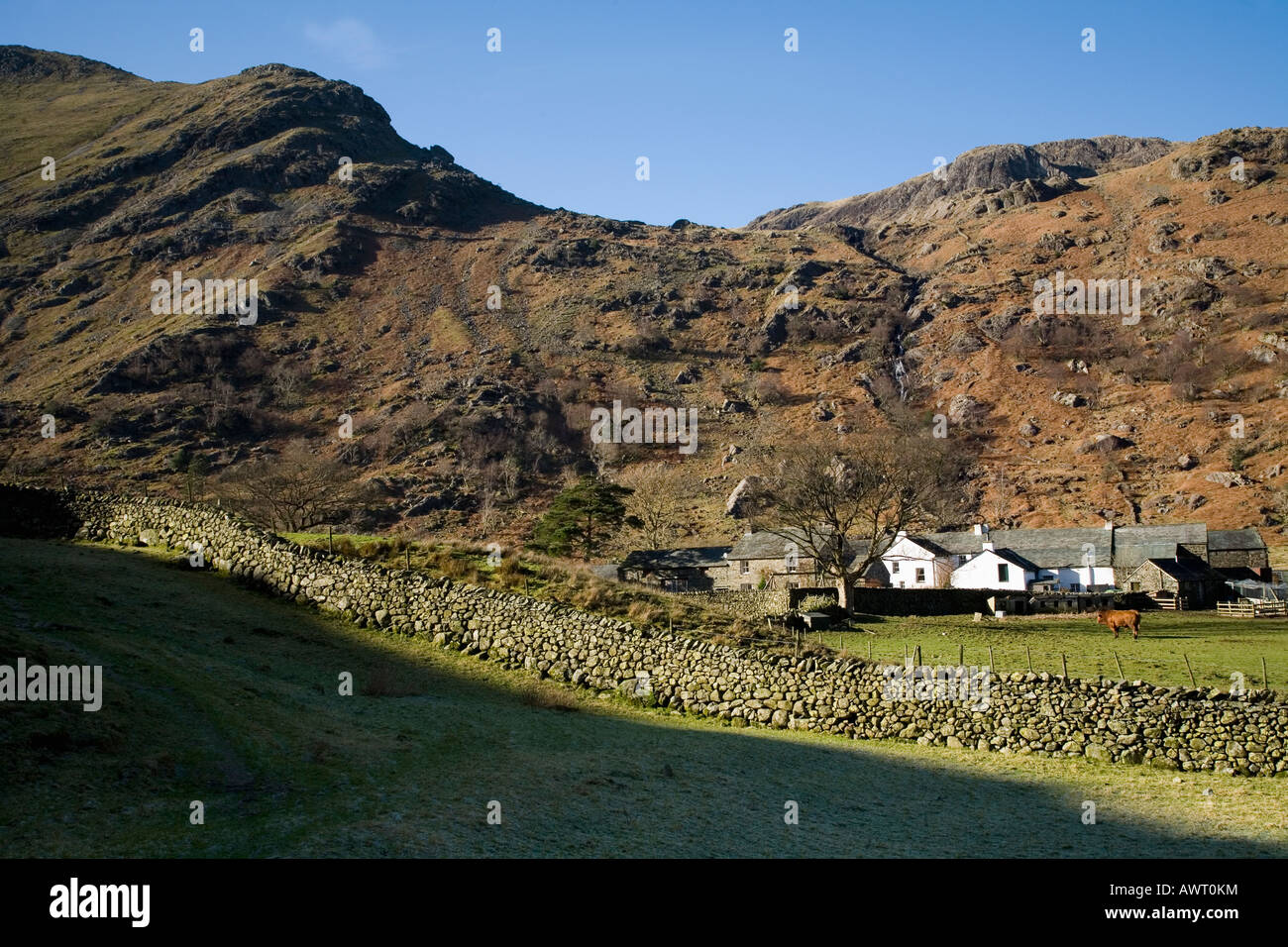 Seathwaite Farm in Lake District from the foot of Thorneythwaite Fell ...
