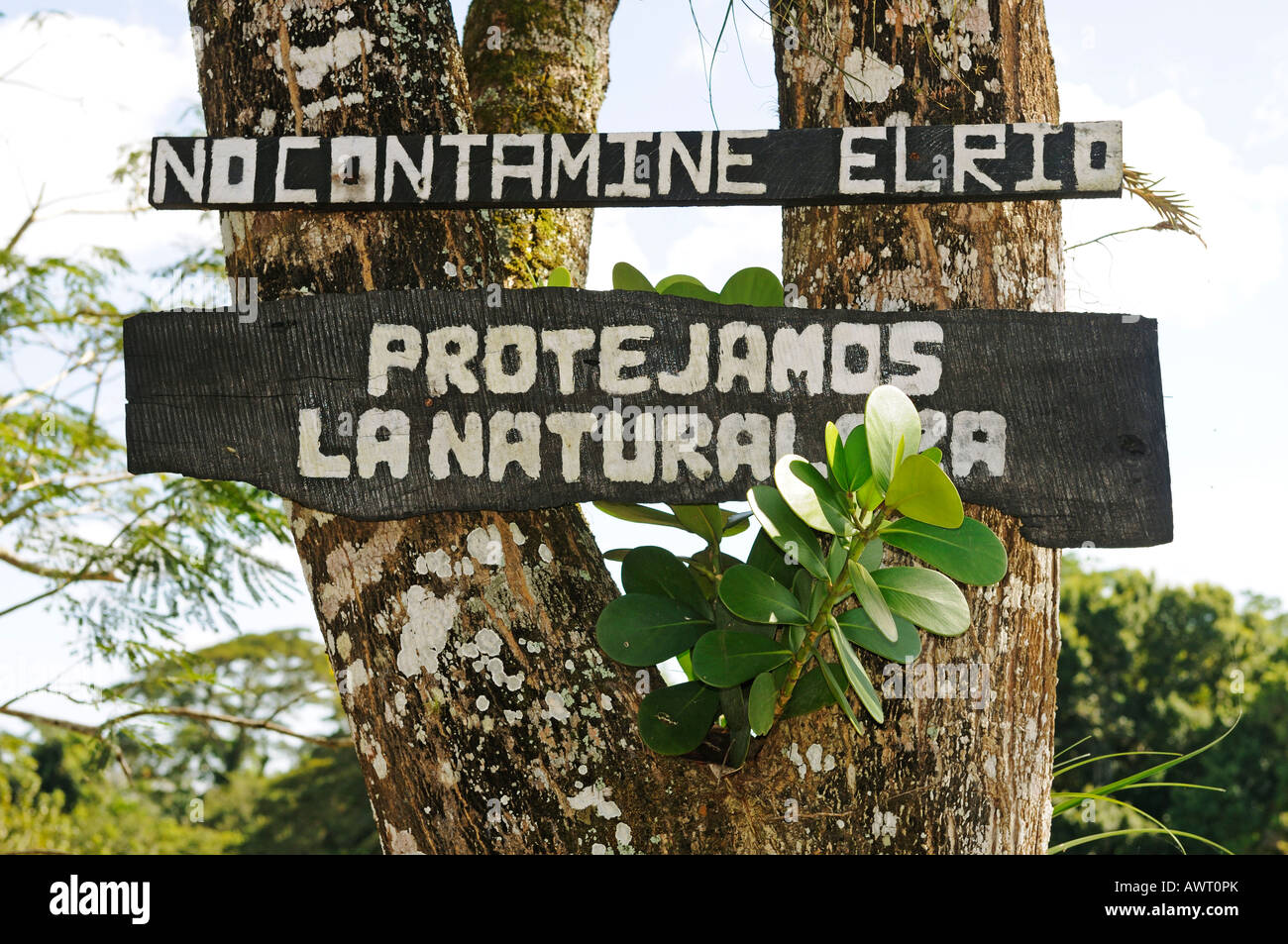 Signpost Don't contaminate the river, Let's protect nature, Cano Negro ...
