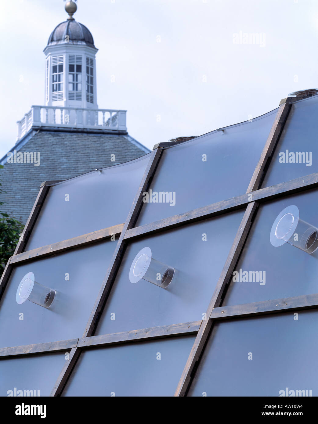 London pavillion hi-res stock photography and images - Alamy