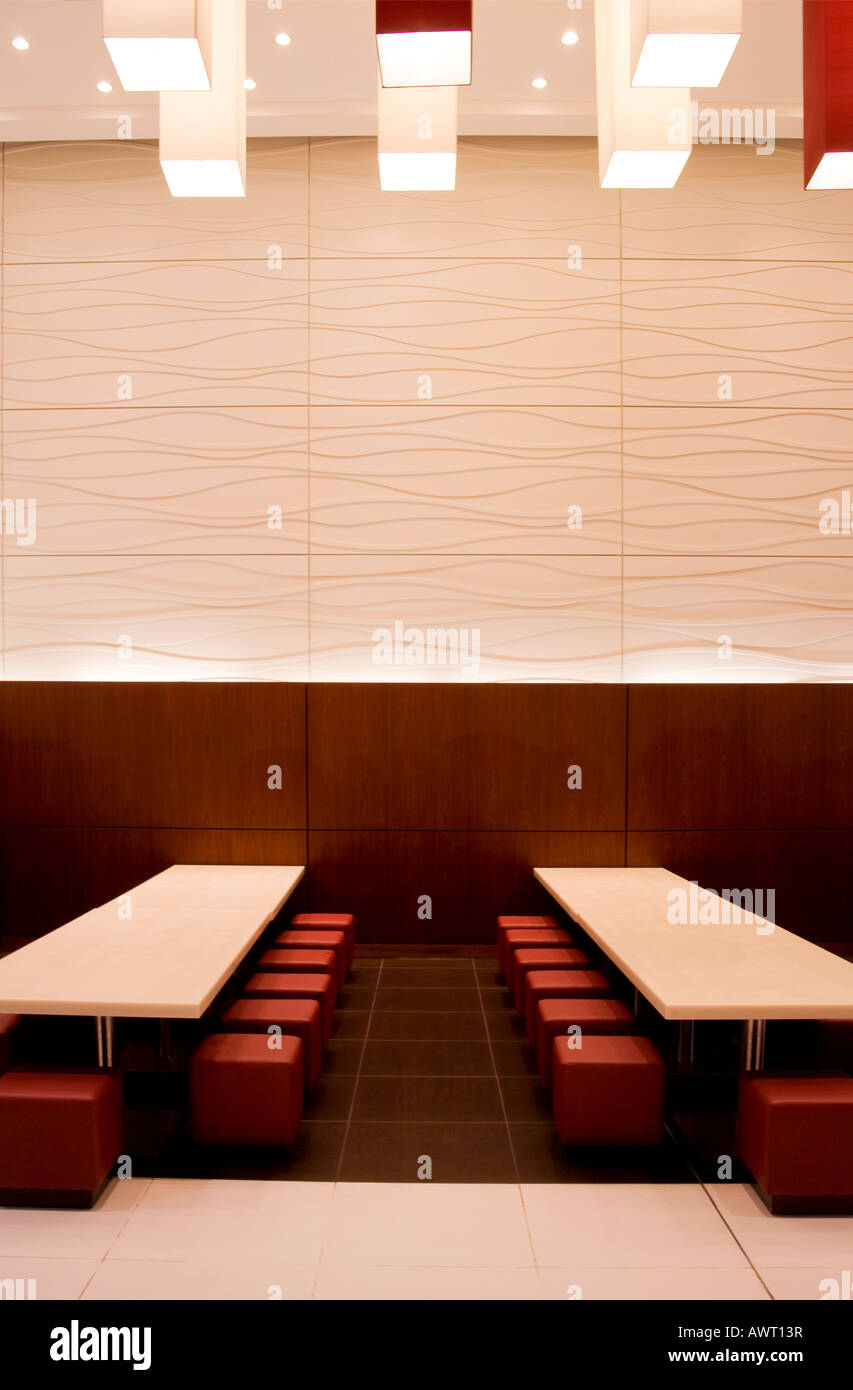 Minimal and contemporary restaurant Stock Photo - Alamy