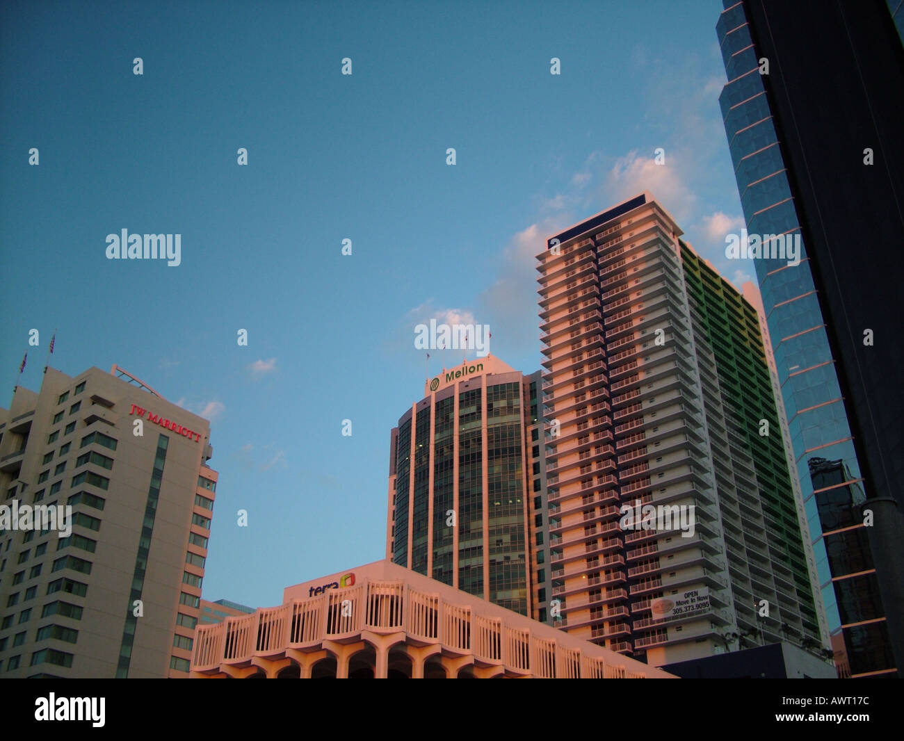 Brickell avenue financial district hi-res stock photography and images ...