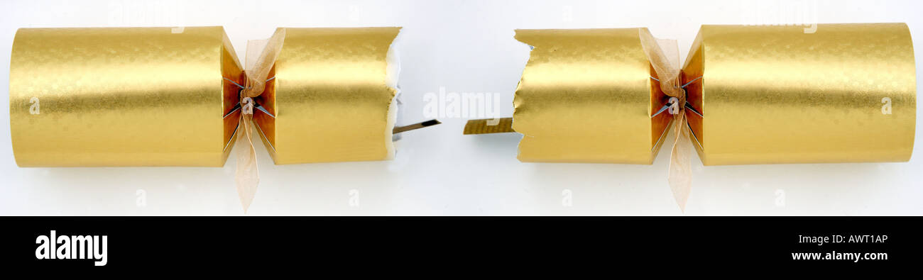 Pulled christmas cracker hi-res stock photography and images - Alamy