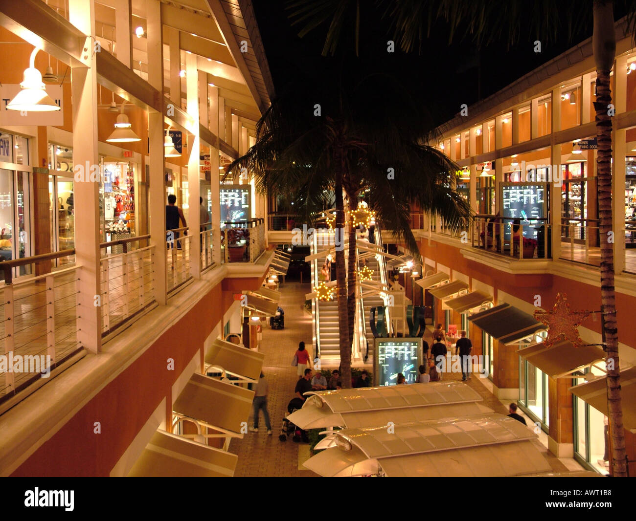 Shopping malls miami hi-res stock photography and images - Alamy