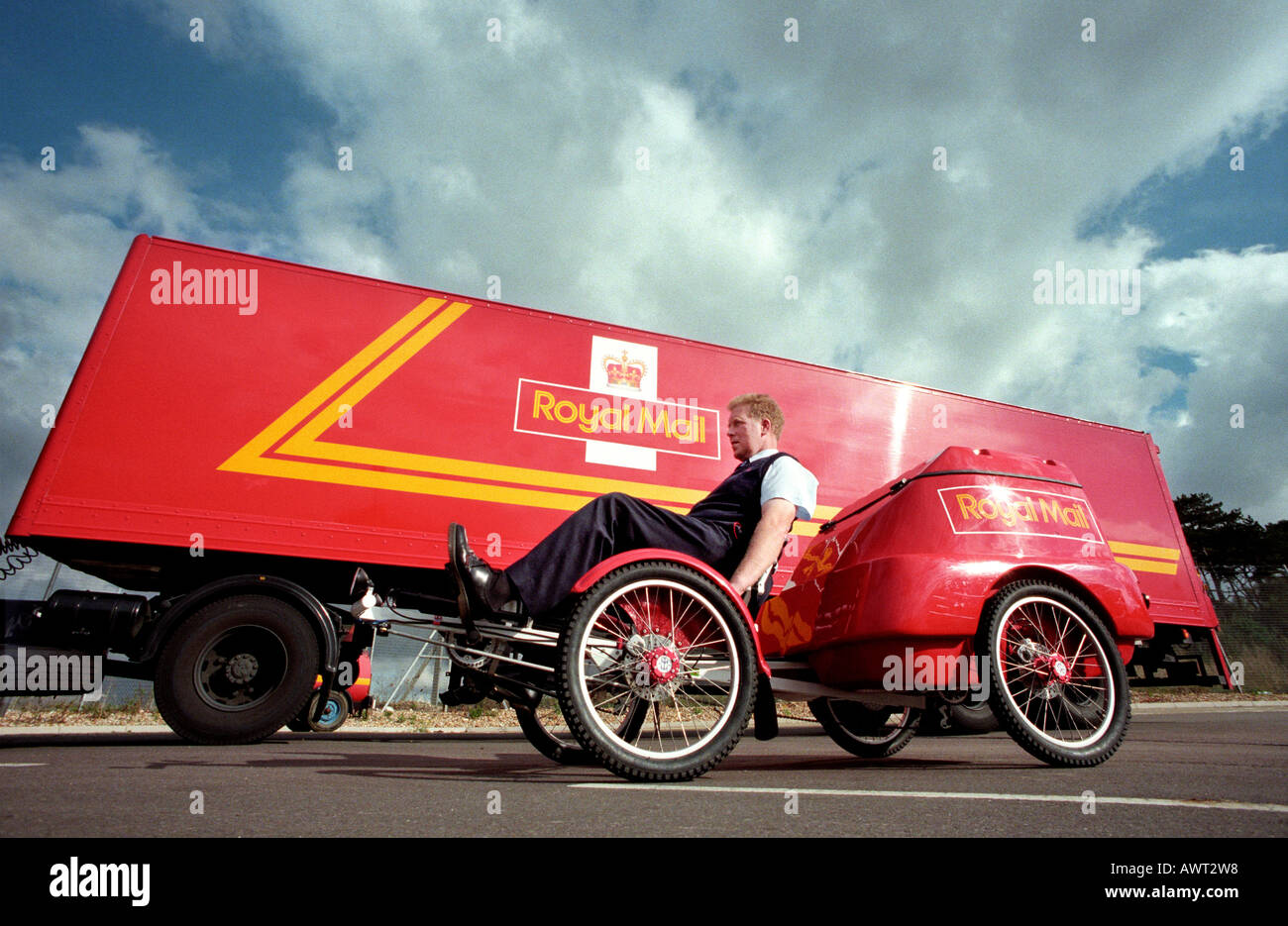 Testing a revolutionary new postmans bike which carries heavy loads ...
