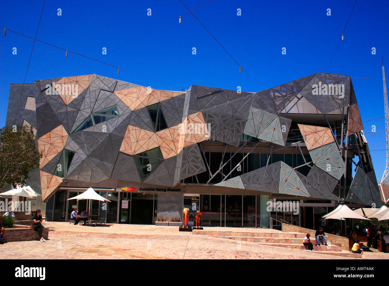 Melbourne modernist hi-res stock photography and images - Alamy