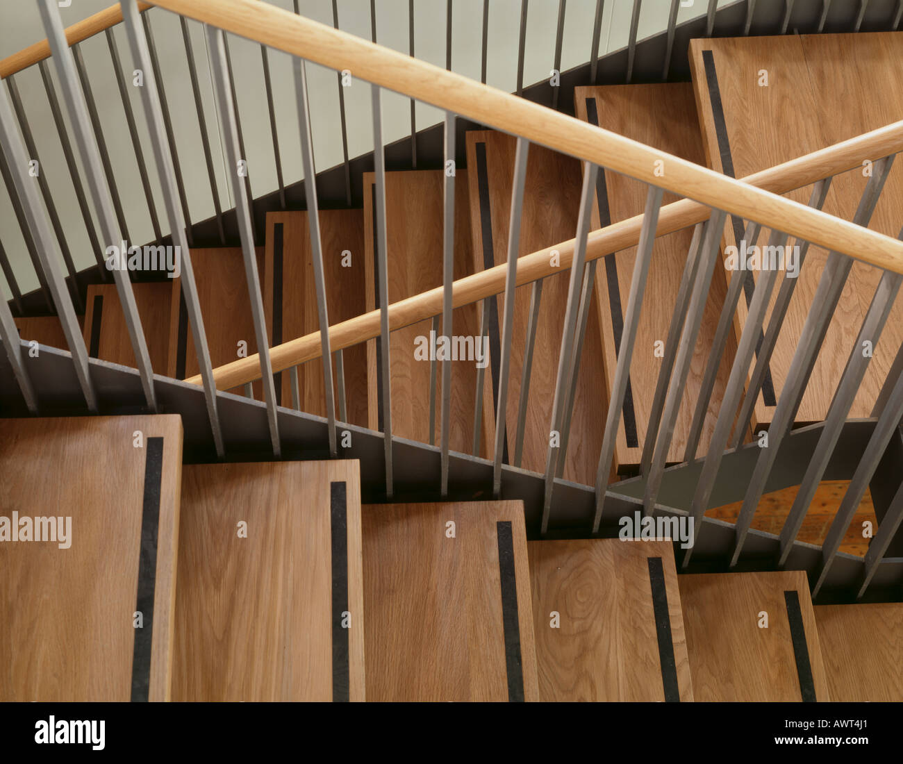 Kings cross london steps hi-res stock photography and images - Alamy