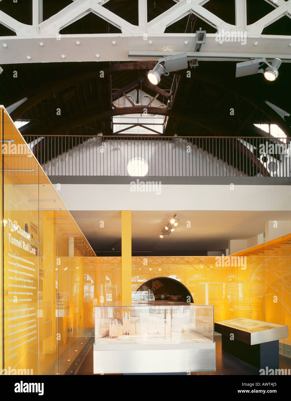 THE GYM KING’S CROSS, LONDON, UK Stock Photo - Alamy