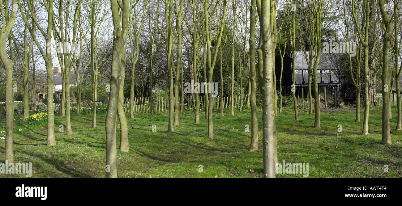 Modern folly structure hi-res stock photography and images - Alamy