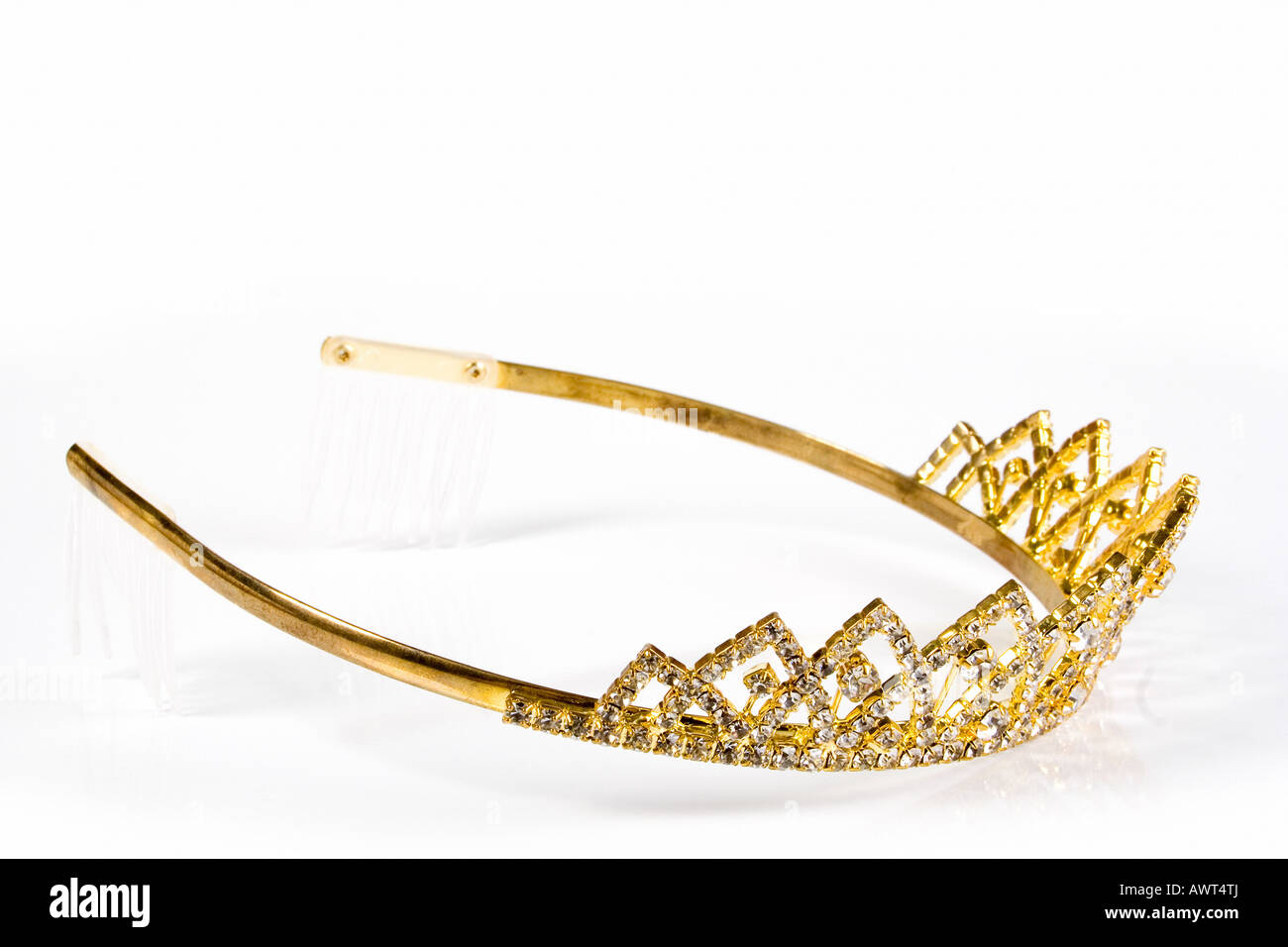Queen gold crown Stock Photo - Alamy