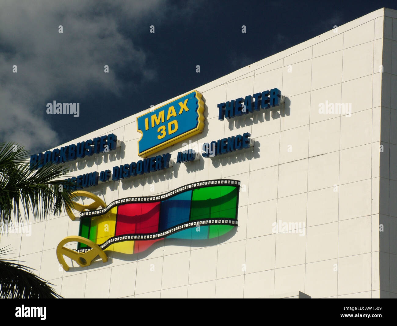 Blockbuster cities hi-res stock photography and images - Alamy