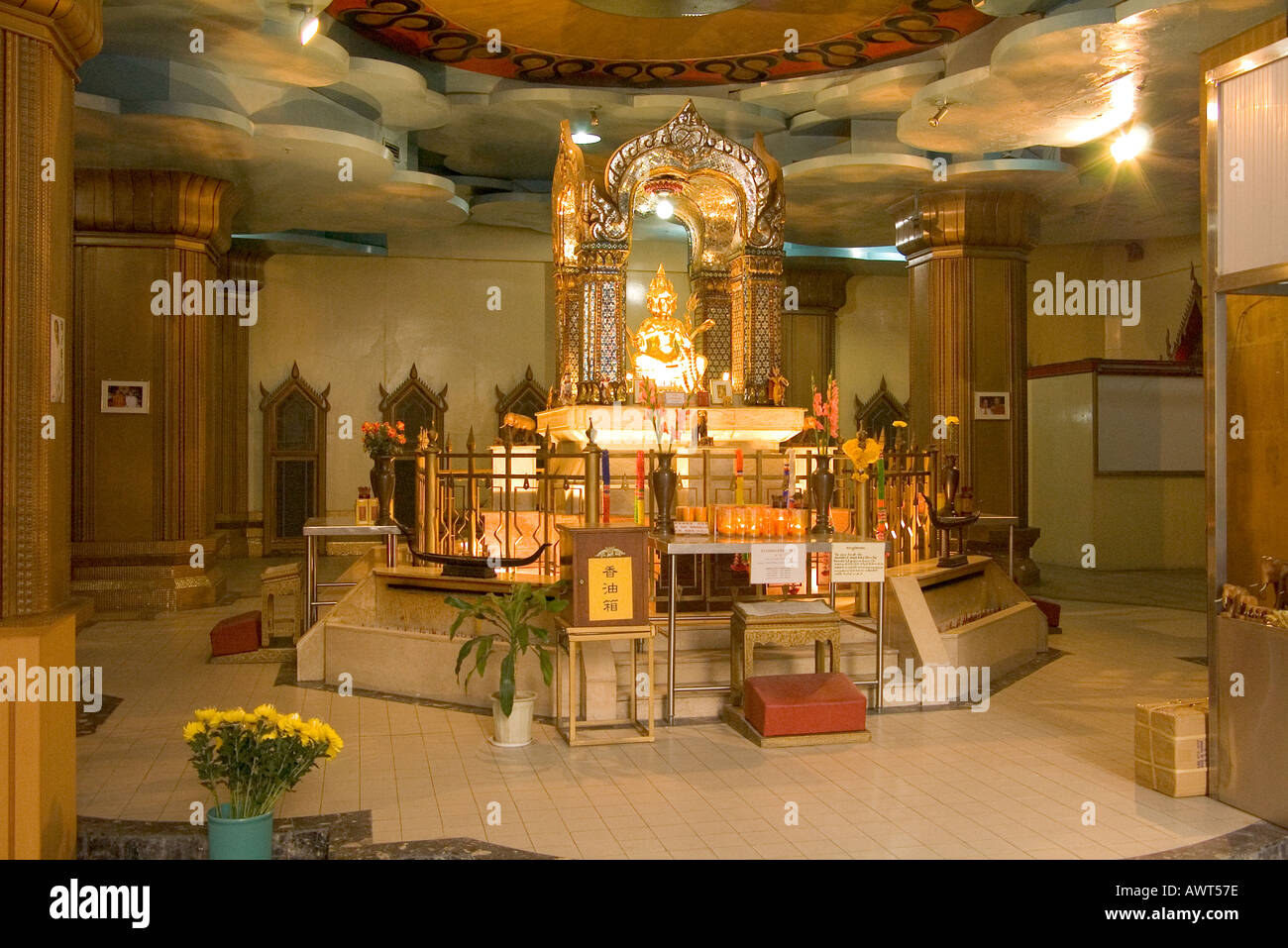 dh MACAU CHINA Buddhist temple Rua Do Terminal Maritimo Goddess Meta ...