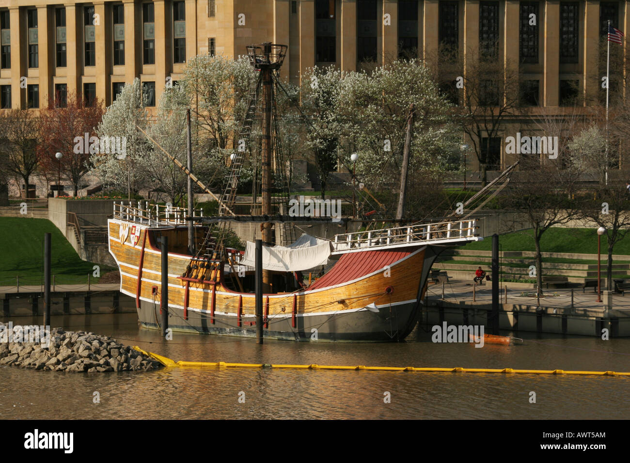 The Santa Maria replica Sailed by Christopher Columbus in 1492 Columbus ...