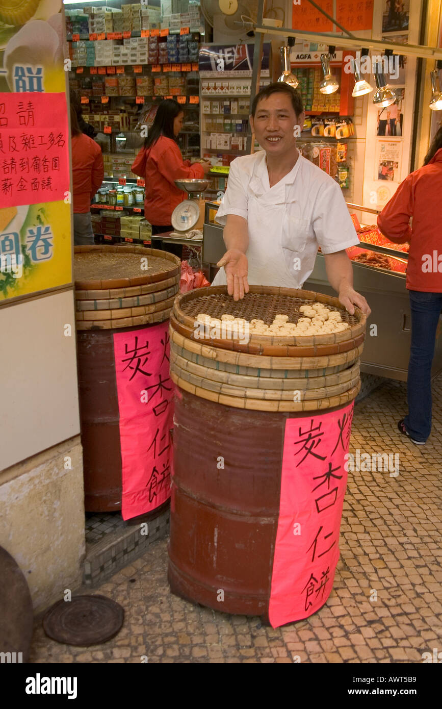 dh MACAU CHINA Chinese snack stall display shop and shopkeeper seller ...
