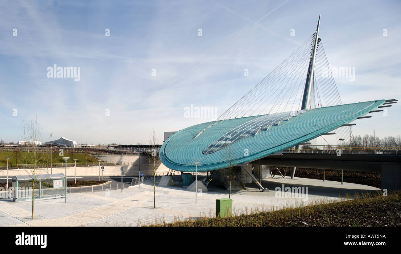 The great gateway into the city date hi-res stock photography and ...