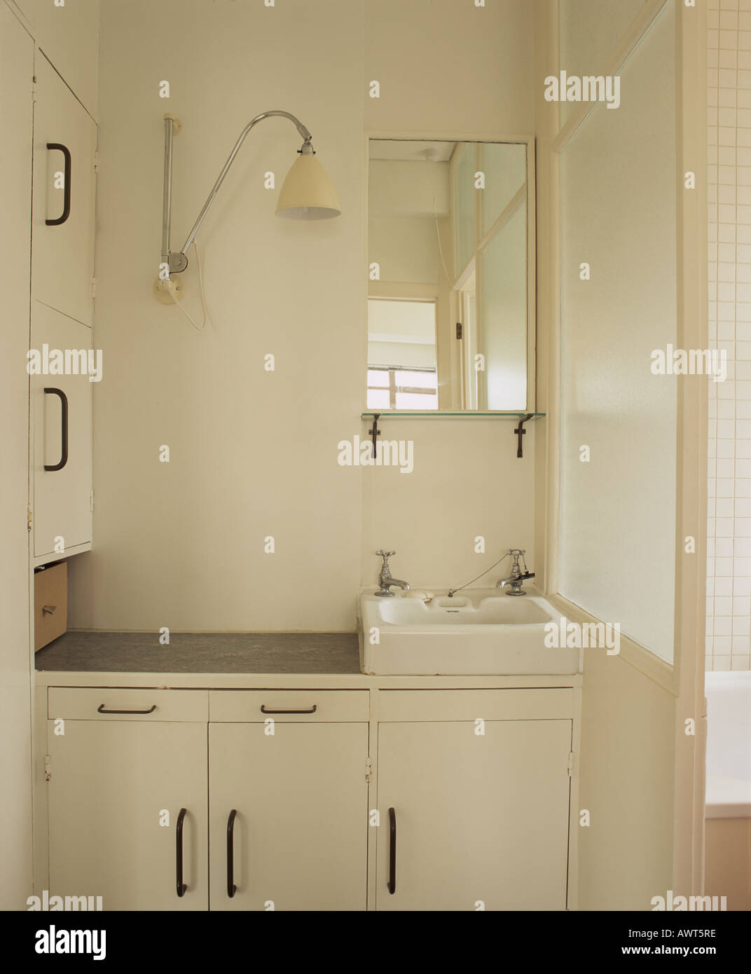 ISOKON FLATS, LONDON, UK Stock Photo - Alamy