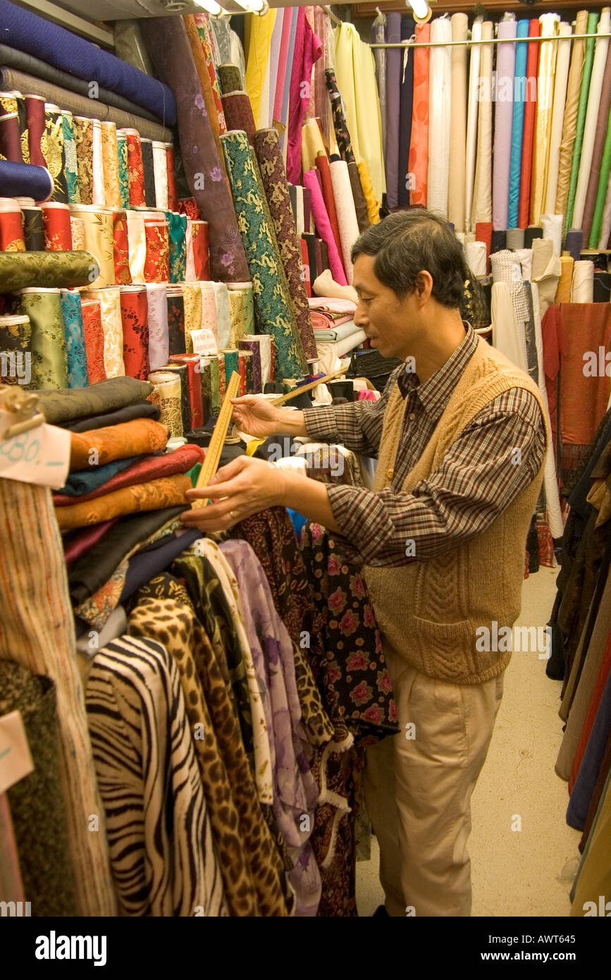 Chinese silk fabric hi-res stock photography and images - Alamy