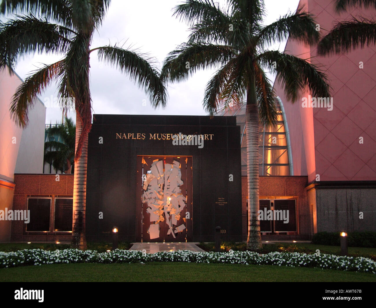 Naples philharmonic hi-res stock photography and images - Alamy