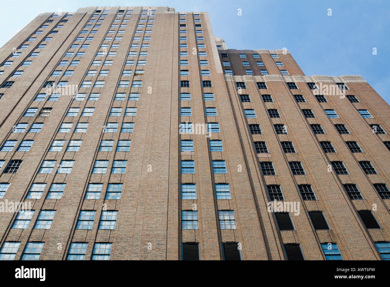 Front of a high building in New york Stock Photo - Alamy