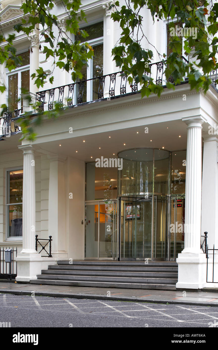 Terrace london exterior hi-res stock photography and images - Alamy