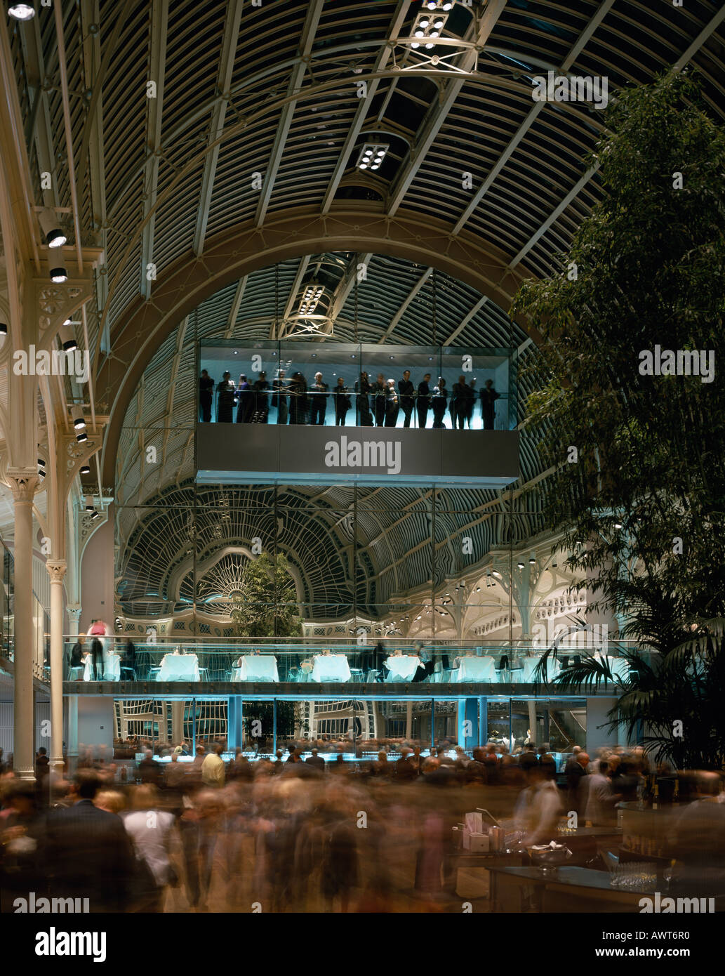 Royal opera house london interior hi-res stock photography and images ...