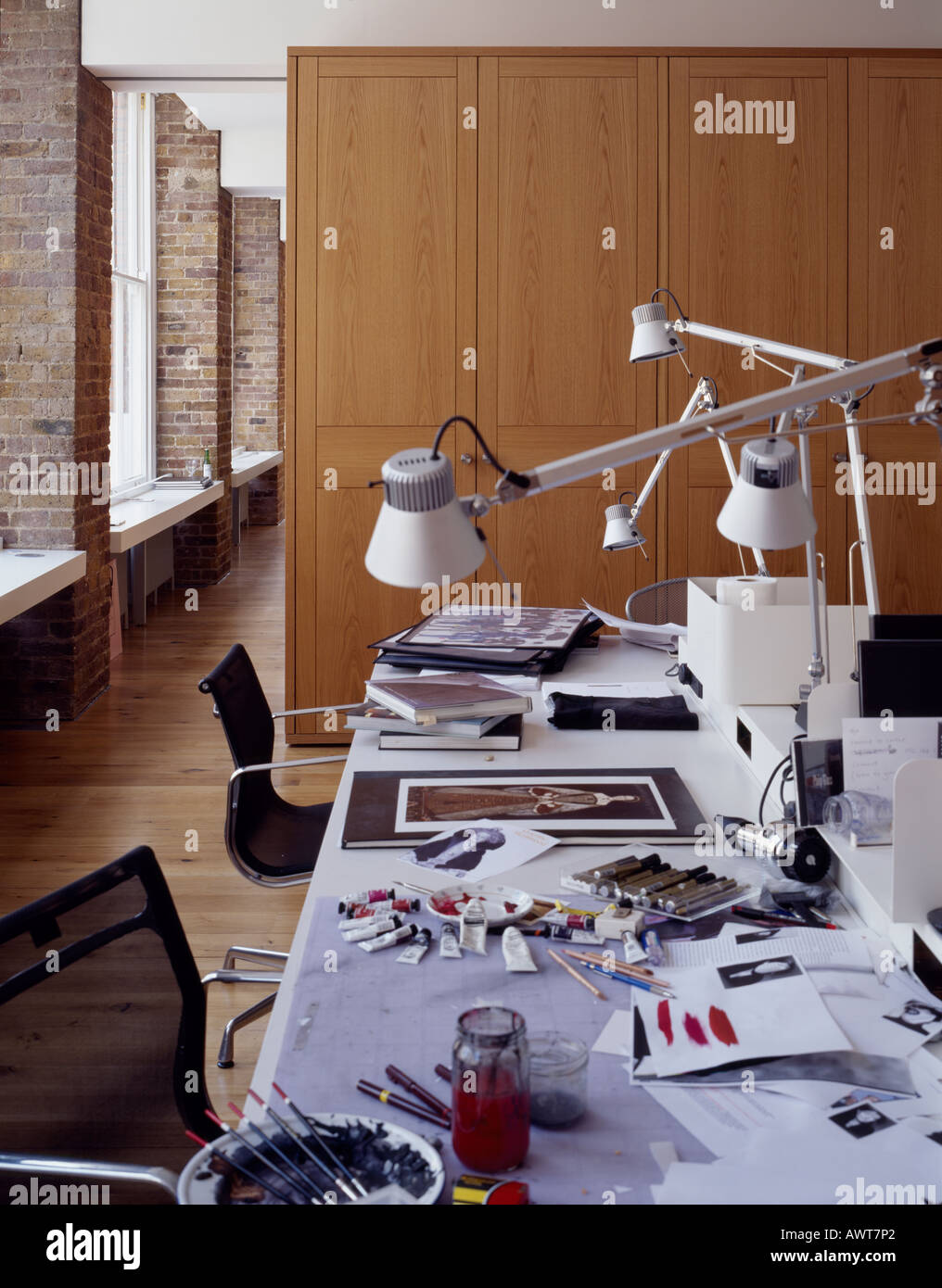 New studio theatre hi-res stock photography and images - Alamy