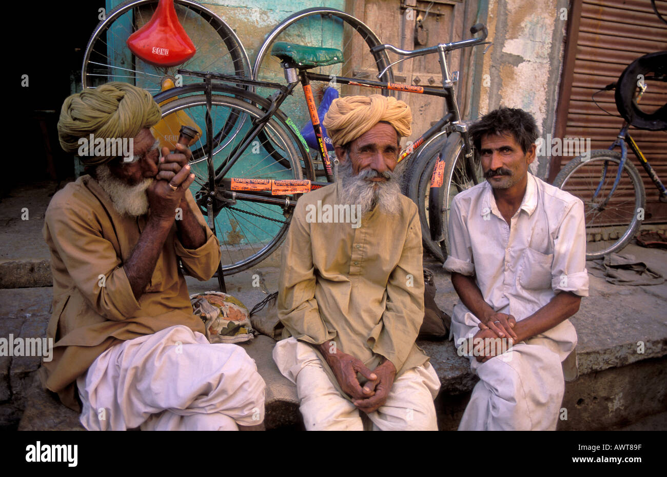 Rajasthani man smoking pipe chillum hi-res stock photography and images ...