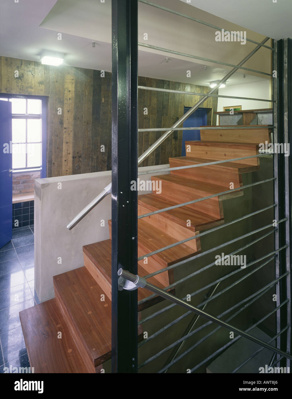 Inside modern factory uk hi-res stock photography and images - Alamy